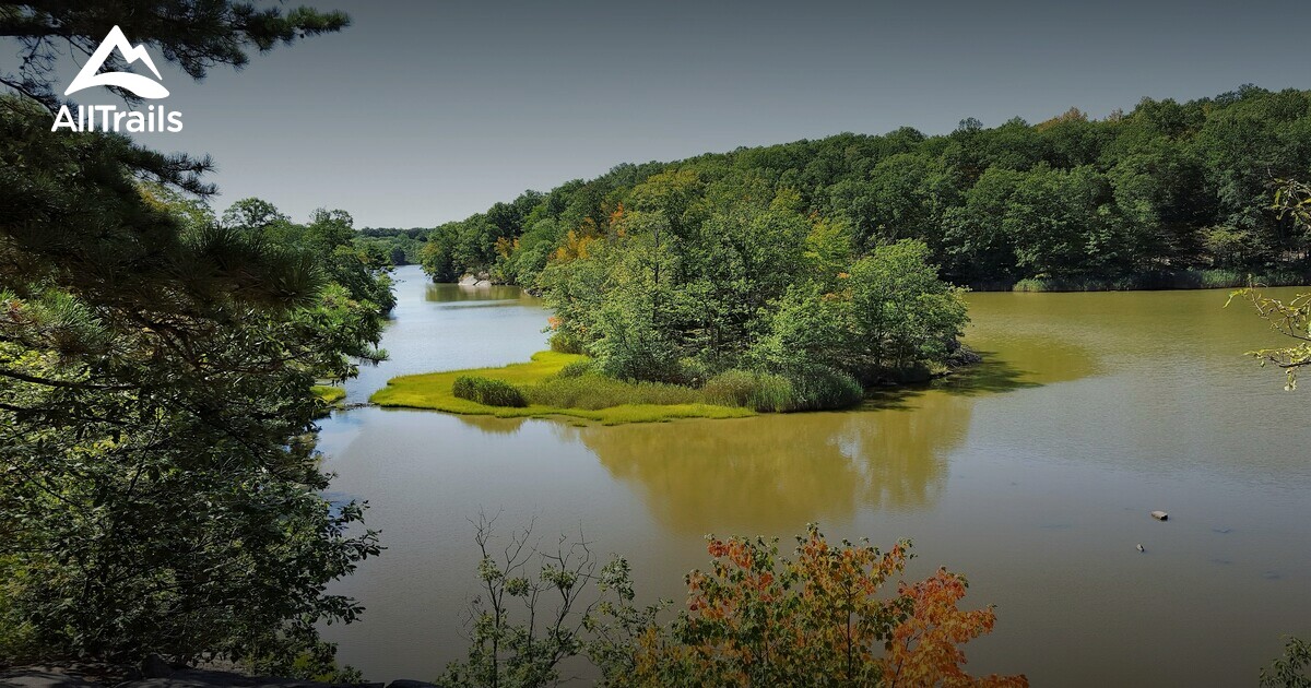 Best hikes and trails in Guilford Town Green | AllTrails