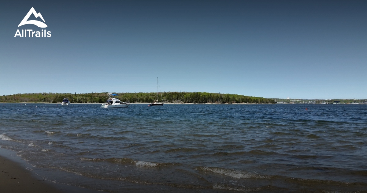 Best walking trails in McNabs and Lawlor Islands Provincial Park ...