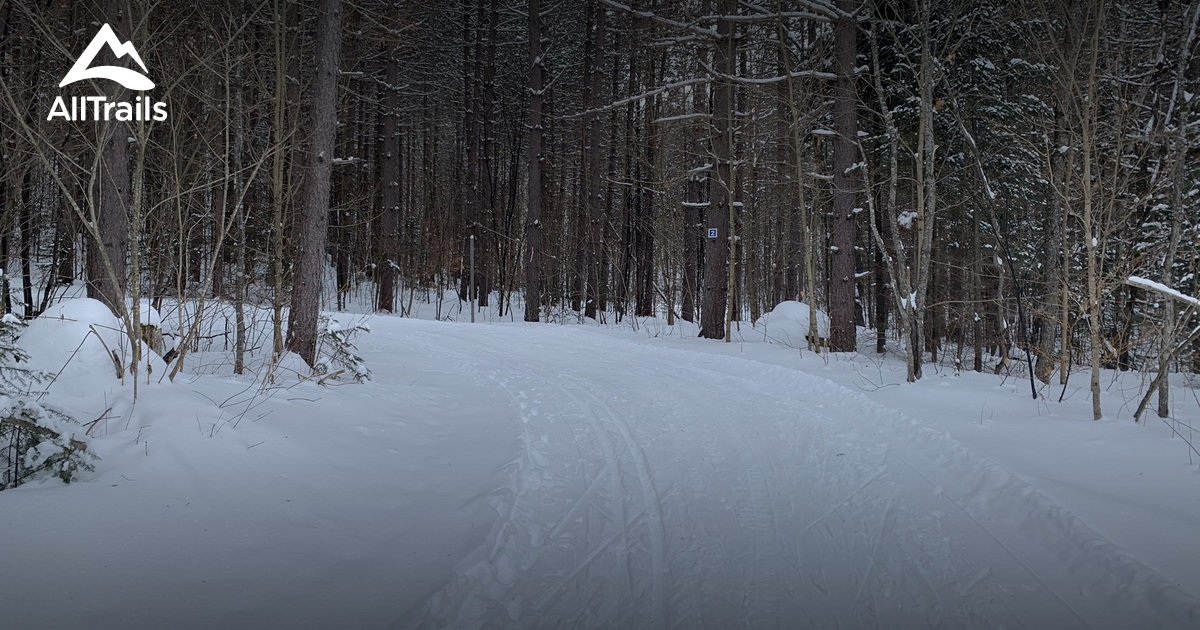 Best Trails in Montagnes Noires de Ripon Park - Quebec, Canada | AllTrails