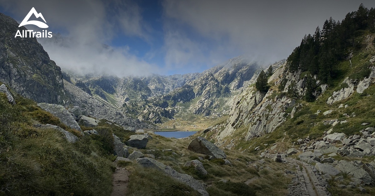 De beste stiene med historiske steder i Orlu National Hunting and ...