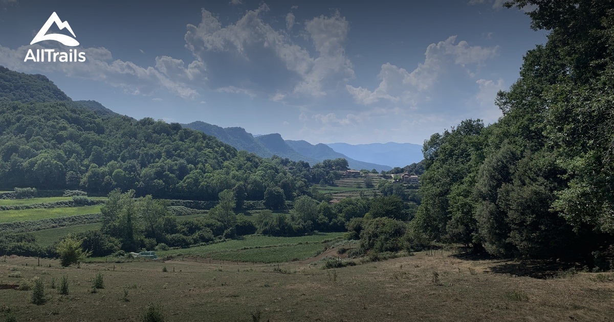 Best hikes and trails in Reserva Natural Parcial del Volcà de Santa ...