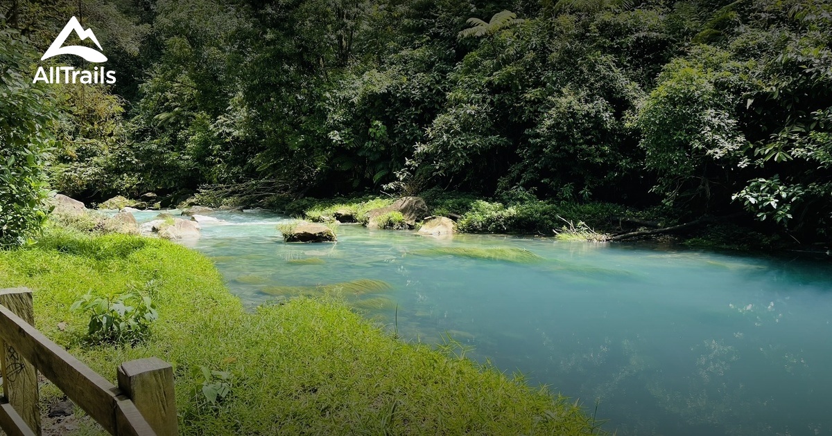 Best hikes and trails in Volcán Tenorio National Park | AllTrails