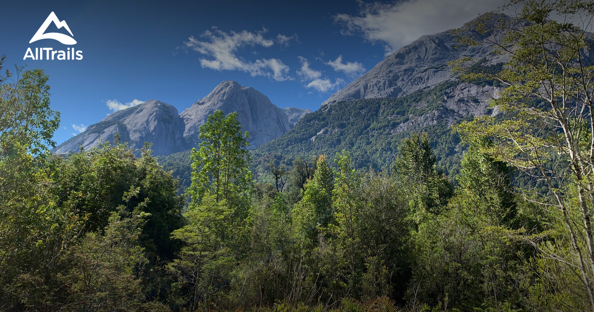 Best hikes and trails in Santuario de la Naturaleza Valle de Cochamó ...