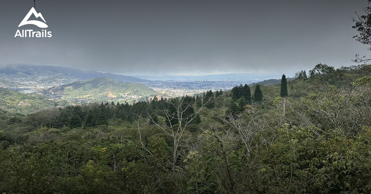 De beste gedeeltelijk verharde routes in Desamparados | AllTrails