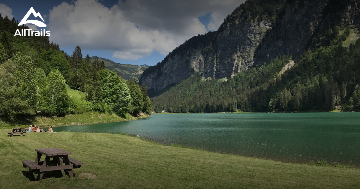 10 Best trails and hikes in Montriond | AllTrails
