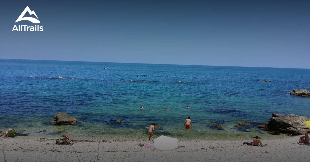Best hikes and trails in Crecchio | AllTrails