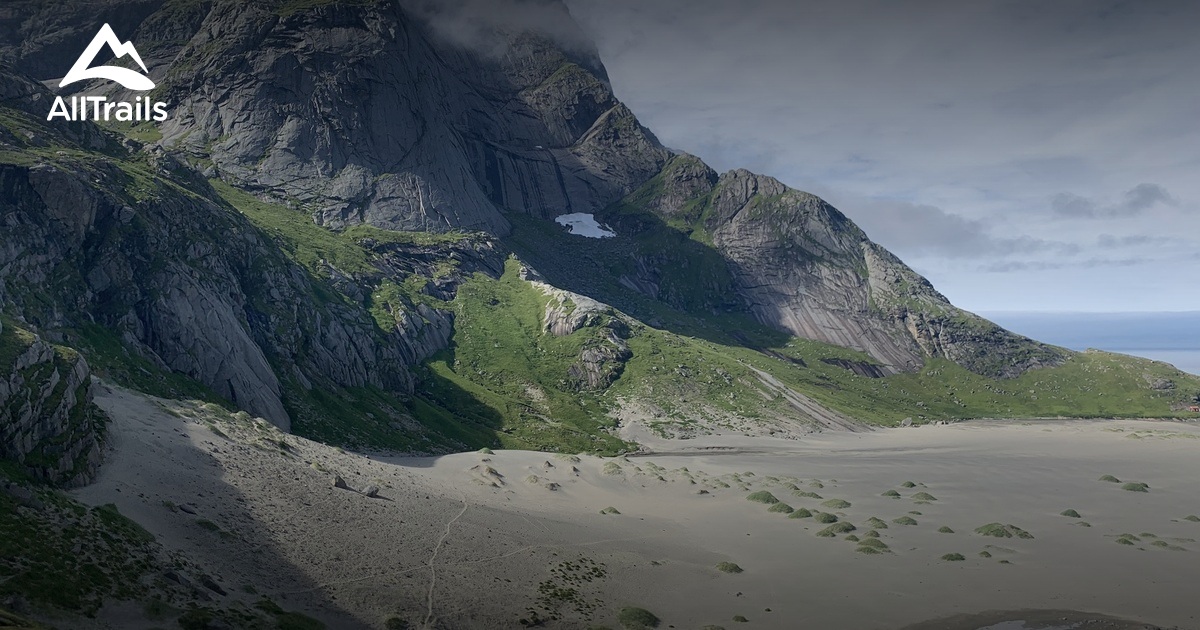 10 Best trails and hikes in Reine | AllTrails