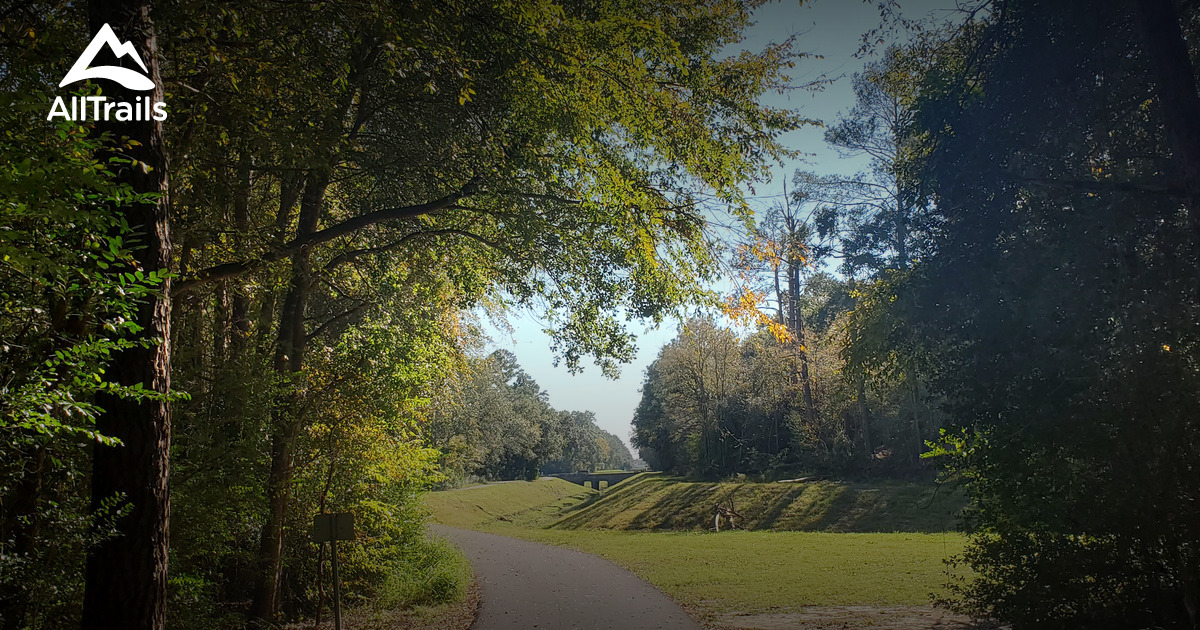 Best hikes and trails in Lakewood Forest | AllTrails