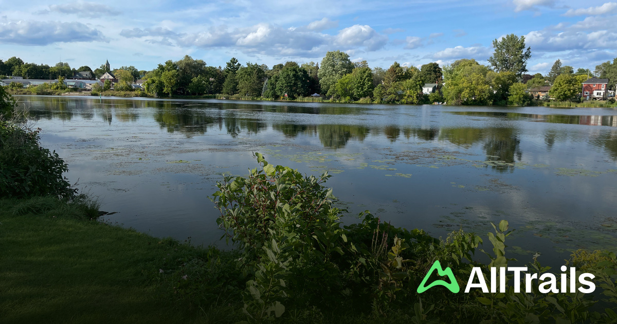 Rideau Canal Visitor Centre - hikes and trails to get you there | AllTrails