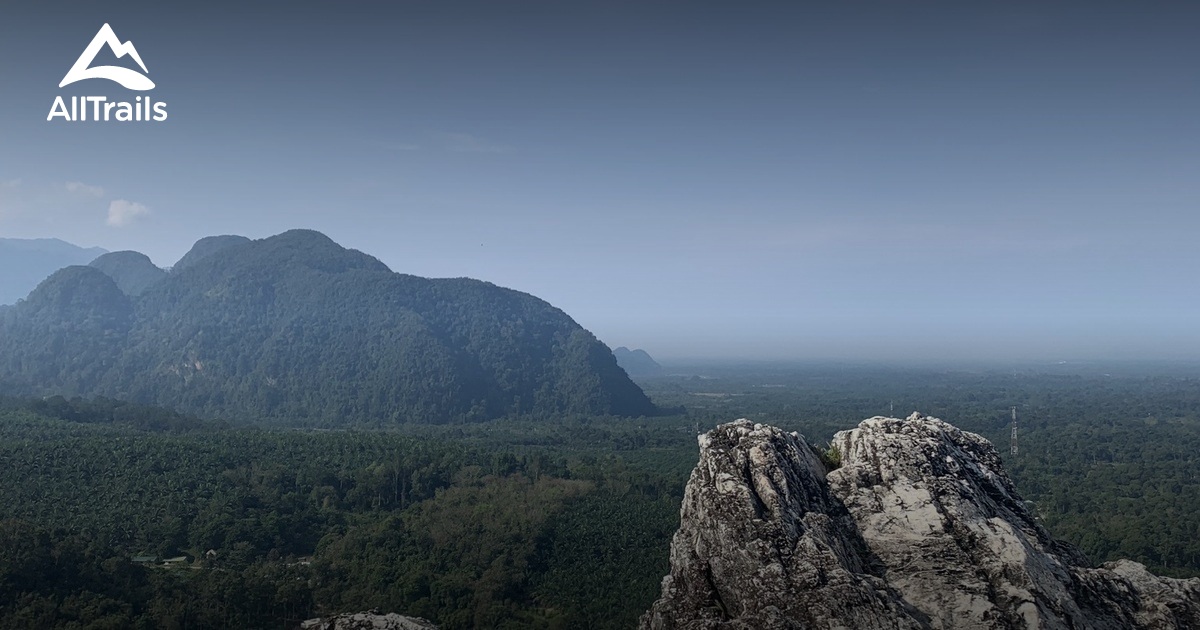 Best trails near Batu Putih Peak | AllTrails