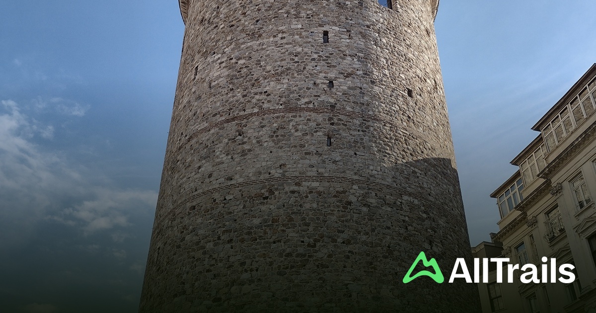Tomb of Hatice Turhan Sultan - hikes and trails to get you there ...