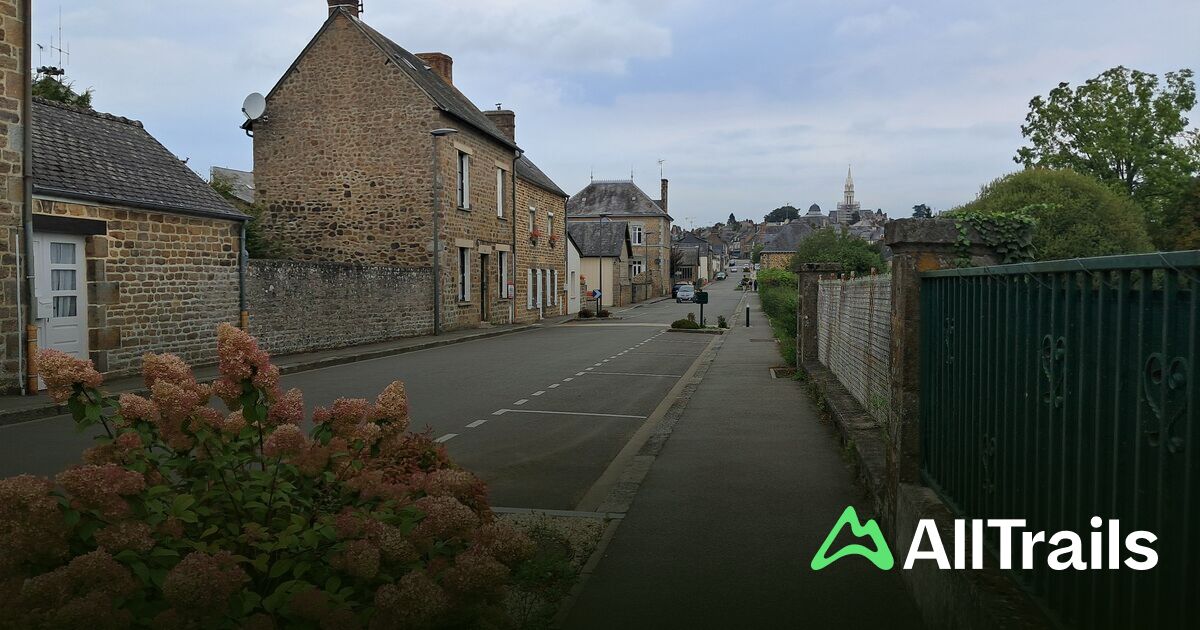 Aire de service Camping-car - Gorron: Die besten Routen in der Umgebung ...