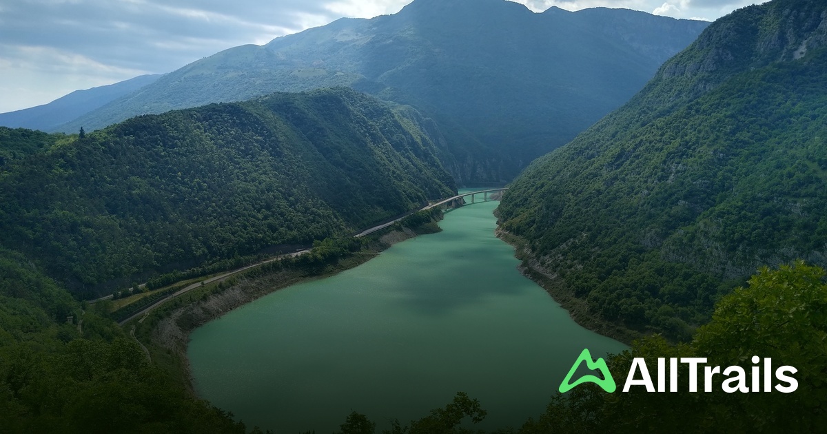 Area Sosta Camper Montereale Valcellina=Serravalle Designer Outlet ...