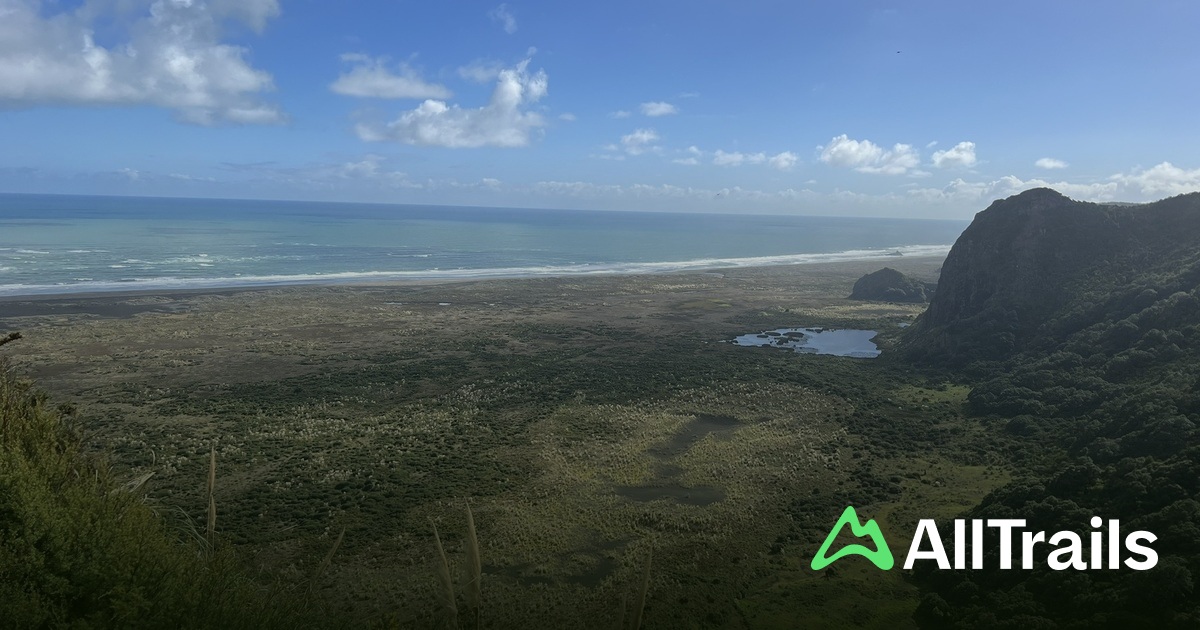 Te Toka-Tapu-a-Kupe / Ninepin Rock - hikes and trails to get you there ...